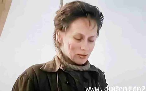 ᠬᠤᠶᠠᠳᠤᠭᠠᠷ ᠲᠠᠢᠢᠨ ᠤ ᠲᠠᠷᠠᠭ ᠠ ᠭᠸᠷᠮᠡᠨ ᠤ 320 ᠡᠮᠡᠭᠲᠡᠢ ᠴᠡᠷᠢᠭ ᠦᠨ ᠲᠠᠷᠤᠭ ᠠ ᠶᠢᠨ ᠪᠡᠶ ...